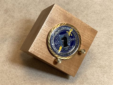 Coin Specs Milestone Cube