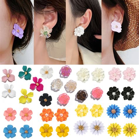 Jual Cod Anting Bunga Permen Berwarna Warni Kewanitaan Berlebihan