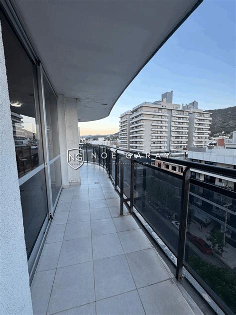 Departamento Con Balcón Perimetral Vistas Y Cochera NoÉ Garay