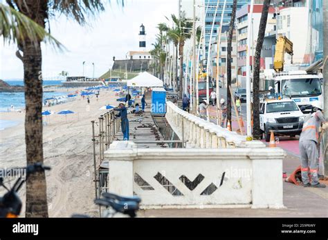 Salvador Bahia Brazil January 24 2025 City Workers Are Seen In Action Assembling