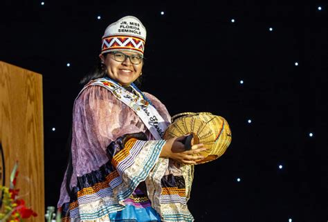 Randee Osceola Kailani Osceola Crowned Seminole Princesses For 2017 18