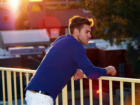 Jake Hutchersons Photo Portfolio 0 Albums And 13 Photos Model Mayhem