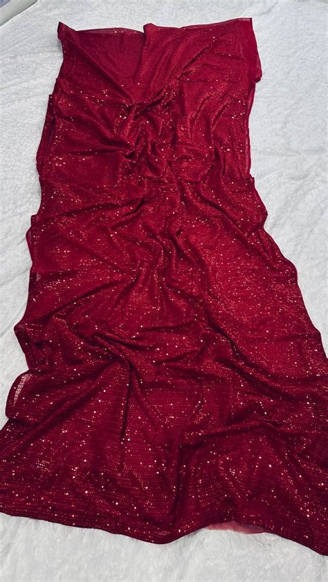 Red Heart Capturing Georgette Saree With Sequins Work