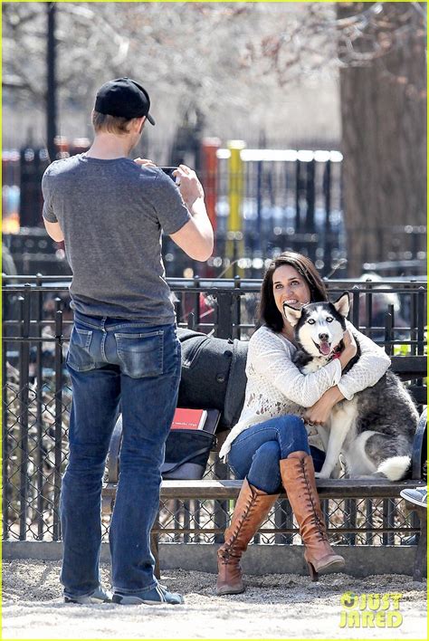 Josh Lucas And Jessica Ciencin Henriquez Look Very Lovey Dovey Despite
