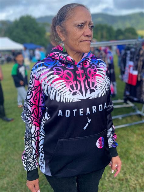 Tane Tane Aroha Nui Maori Hoodie Jandal Broz