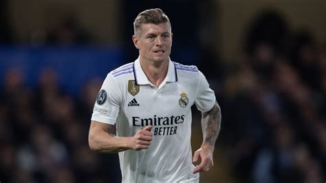 Lénorme Tacle De Toni Kroos à Wayne Rooney Avant Real Madrid