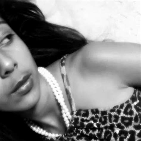 Hellen Alves Youtube