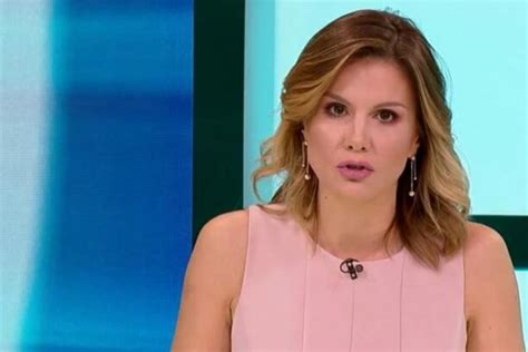 Osvanula Privatna Fotka Voditeljke Maje NikoliĆ Razotkriveno Njeno Pravo Lice Au Zabranjeno