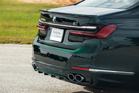 2020 BMW ALPINA B7 xDrive - New Photos of the ALPINA Green Color