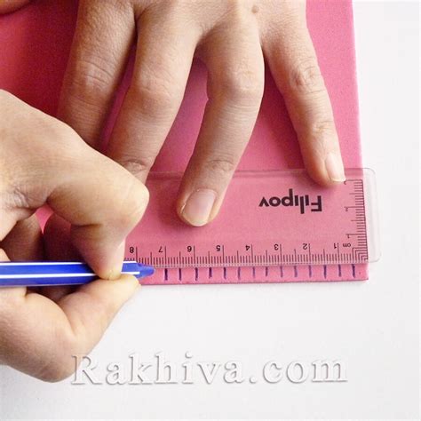 Как се прави от гумена хартия картичка за мама