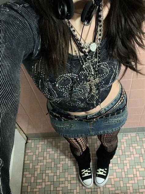 Retro Outfit Grunge Outfits Aesthetic Clothes Grunge Clothes Aesthetic