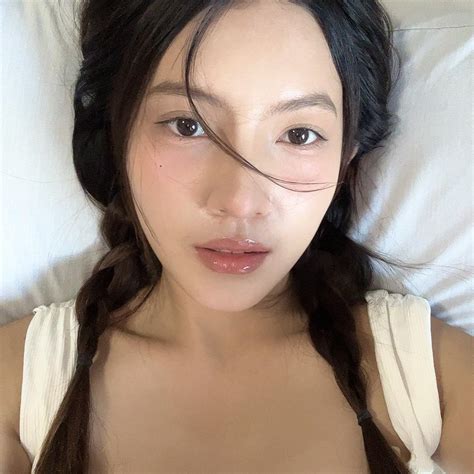 Sneak 🤩วัดมหาธาตุ หนึ่งในสถานที่ที่น้องลิซ่านุ่งผ้าถุงมาไหว้พระ เช็กอินก็คือที่ วัดมหาธาตุ