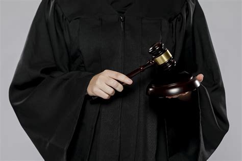 Magistratura Estadual e Federal Diferenças e Funções