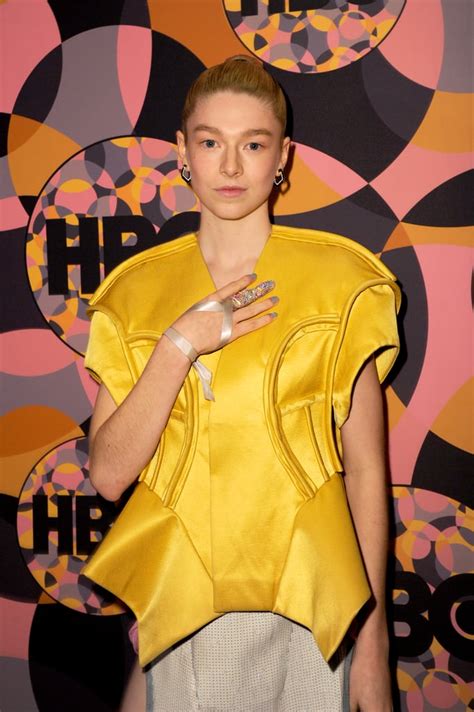 Hunter Schafer Wore A Bedazzled Finger At A Globes Party Popsugar Fashion