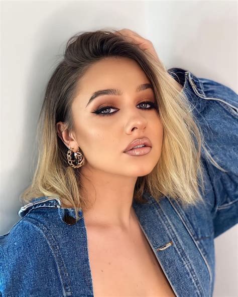 Danka Mirkovic On Instagram “warm Tones On Bright Eyes🔥 Makeup Makeupideas Blonde