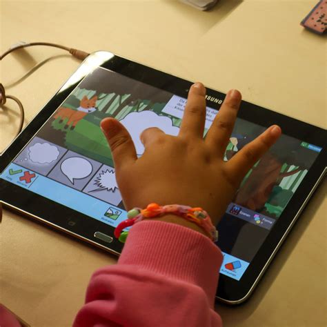 Reading Assistant App In Use At School Transregint Hochschule Rhein