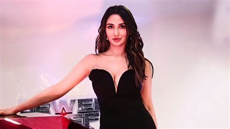 Jewel Thief Fame Nikita Duttas Killer Looks To Amp Up Your Style Quotient