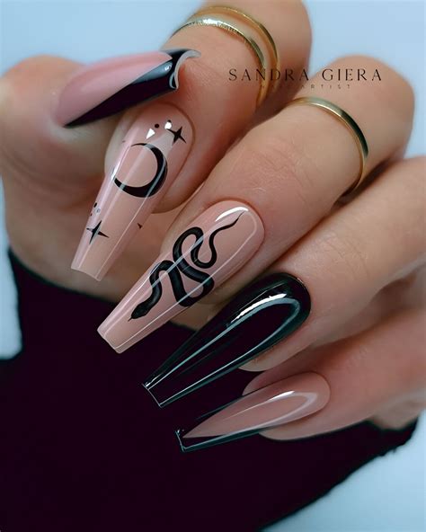 Attention Beauty Queens 30 Irresistible Black Acrylic Nail Designs Artofit