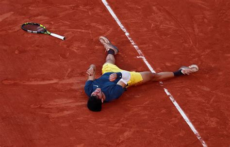 Carlos Alcaraz Outlasts Alexander Zverev At French Open For Third Slam
