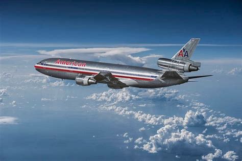 Pin By Alyssa Boyett On American Airlines American Airlines Vintage Aircraft Passenger Aircraft