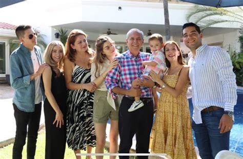 Celebra Gerardo Vargas Landeros Su Cumpleaños 60 Perfiles