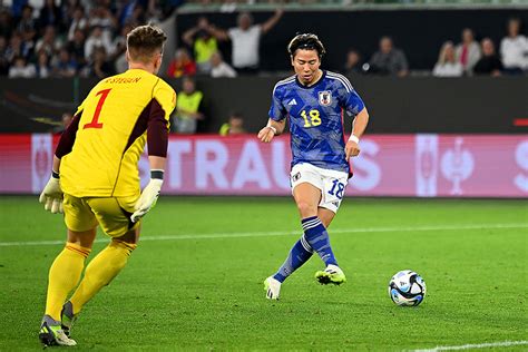 日本代表ゴール珍場面、副審のピッチ内爆走に現役副審が共感 「すごく中を走ったの気持ちわかるなぁ」 フットボールゾーン