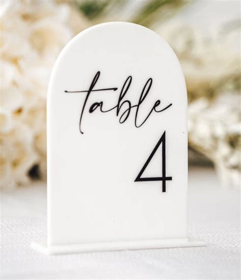 Table Numbers Supreme Signs