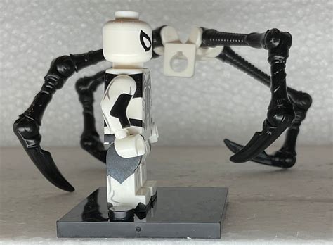 Minifigure Marvel Spider Man Univers Anti Venom Custom Zedbrick