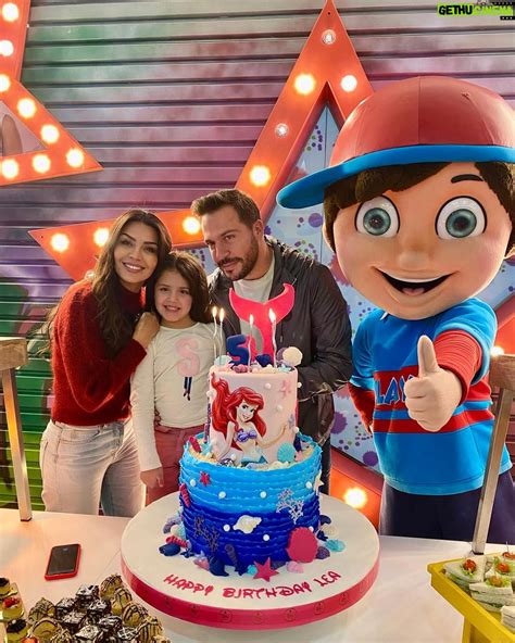 Amal Bouchoucha Wiki Biography Age Gallery Spouse And More