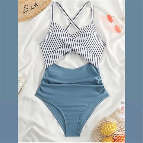 Swim New Womens Striped Print Cut Out Twist Onepiece Swimsuit In