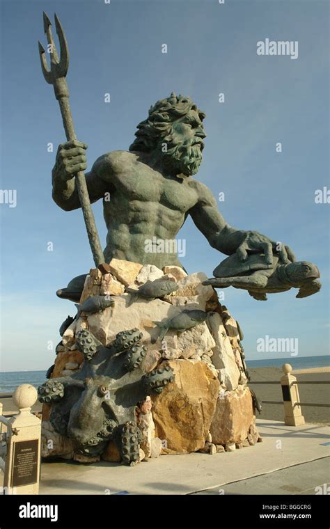 Ajd61961 Virginia Beach Va Virginia Boardwalk Neptune Statue Stock