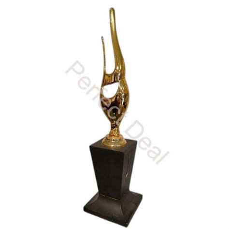 Brass Award Trophy At ₹ 1199piece Brass Trophy In New Delhi Id 2854306291188