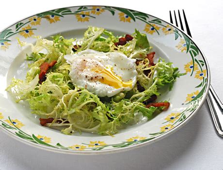 Salade Fris E Aux Lardons