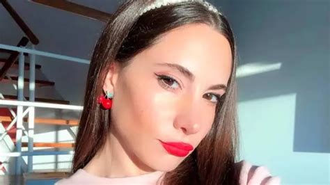 La Tierna Foto De Magui Bravi Mostrando Por Primera Vez Su Pancita De Embarazada Eltrece