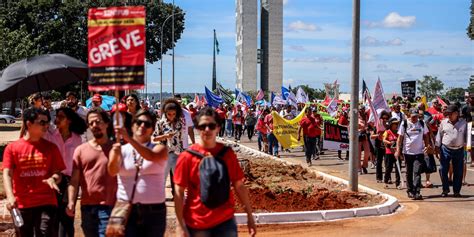 Manifestação De Servidores Públicos Estaduais Agência Brasil