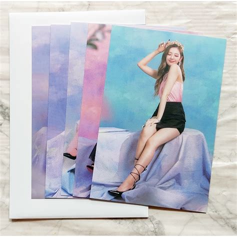 ของแถมรอบพรี Postcard Set ของแท้ จาก อัลบั้ม Itzy Checkmate Album ของ