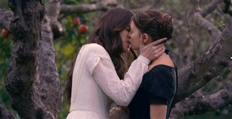 Lesbian Kiss Su Porn Sex Photos
