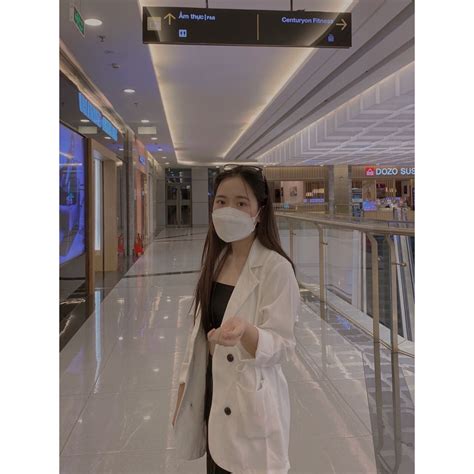 White Blazer I Pass Things Here Shopee Malaysia
