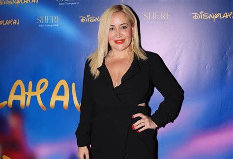 מזל טוב כוכבת הריאליטי דורין סגול חושפת את בן זוגה באירוע הנוצץ הבא אחלה ניוז