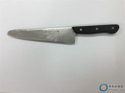 亮刀搶超商！阿里山大盜得手1900元 問：怎麼這麼少？ Ettoday社會新聞 Ettoday新聞雲