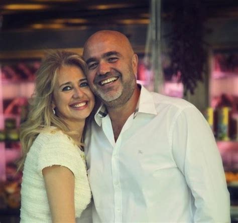 Cihan Kamer Kimdir Onedio