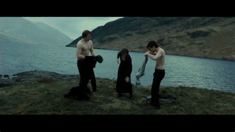 Thestarscomeouttoplay Rupert Grint Shirtless And Barefoot In Harry