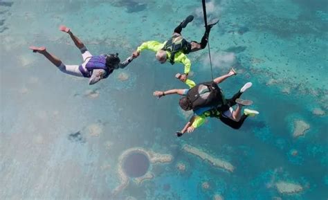 Best Tandem Skydiving Spots Of 2025 Skydivershweta