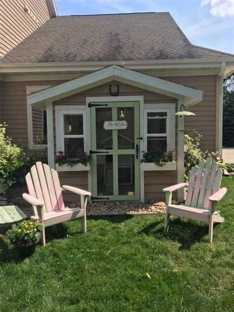 Inside 12 Amazing Chicken Coops With Pictures Eco Peanut
