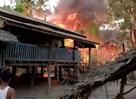 စစ်တွေ၊ ကျောက်ဖြူတွင် ဒရုန်းတိုက်ခိုက်မှုကြောင့် နေအိမ်အများအပြား ပျက်စီး Myanmar Now