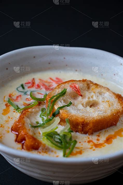 这是台湾的经典早餐“申到珍”。