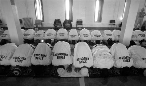 Lawsuit Filed On Behalf Of Muslim Inmates
