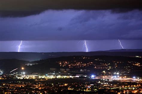 Orages Deux Départements Placés En Vigilance Orange