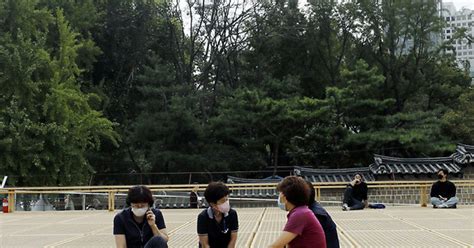 우리의 대청에서 가을 휴식