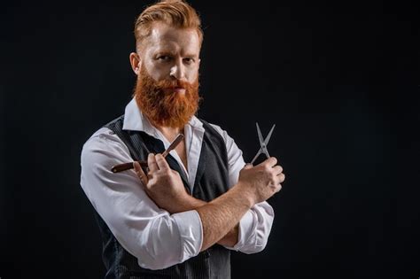 Mann Friseur und Friseur Friseur im Friseurgeschäft isoliert auf